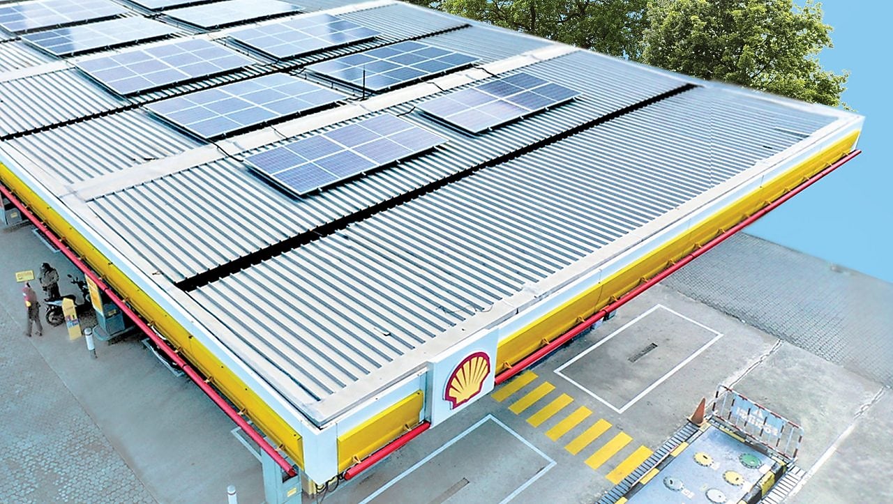Panel Surya di SPBU Shell | Shell Indonesia